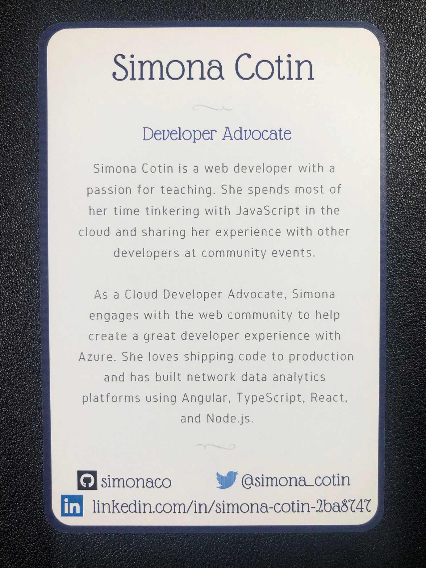 Simona Cotin | Heroines of Javascript